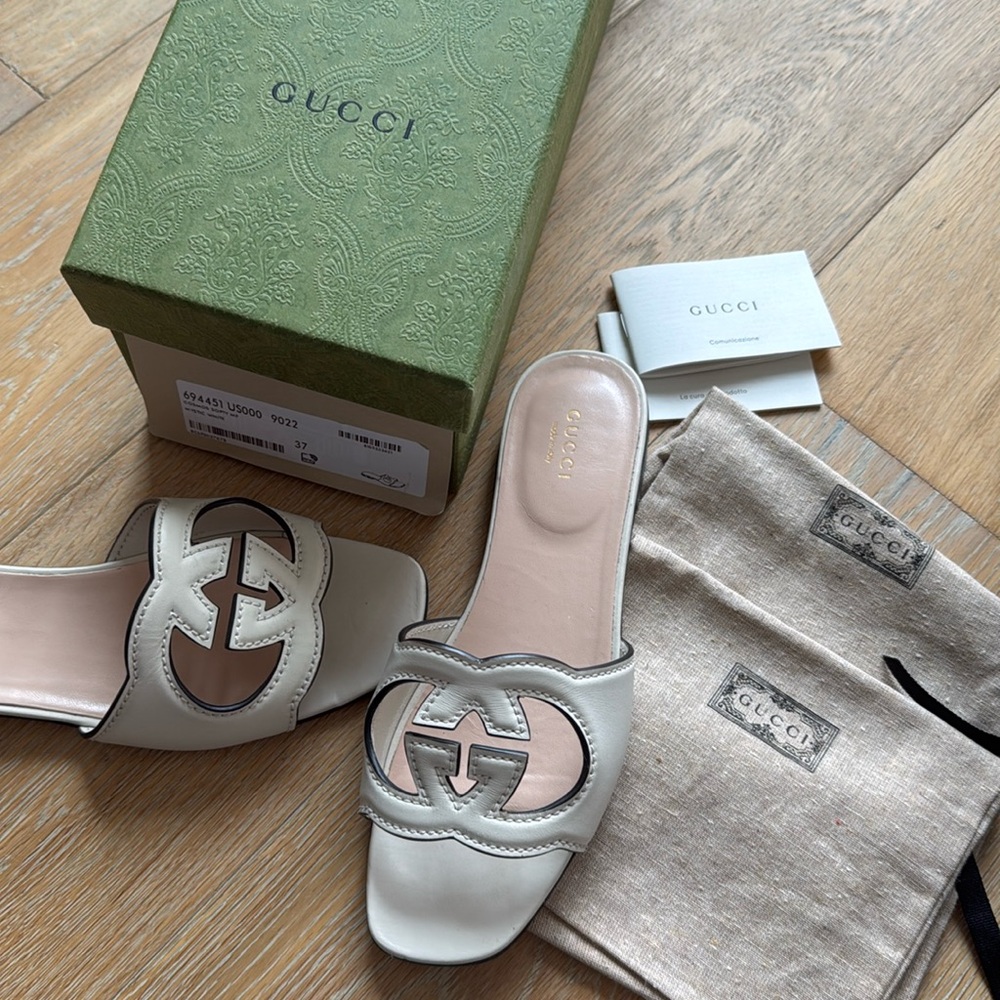 Authentic $750 Gucci Interlocking Gg Logo Cutout Slid… - Gem